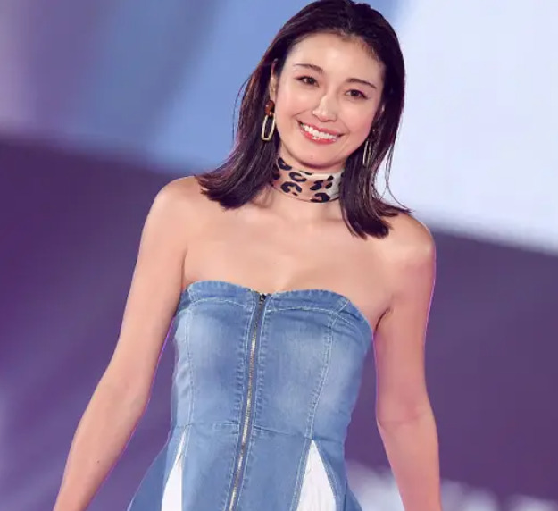 KREVAの元彼女は木下優樹菜？嫁は社長秘書で娘がNiziU？学校は？ - M-media