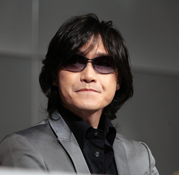 ToshI洗脳騒動まとめ！嫁守谷やまさやの現在や宗教団体、解いた人についても！ - M-media