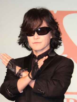 ToshI洗脳騒動まとめ！嫁守谷やまさやの現在や宗教団体、解いた人についても！ - M-media